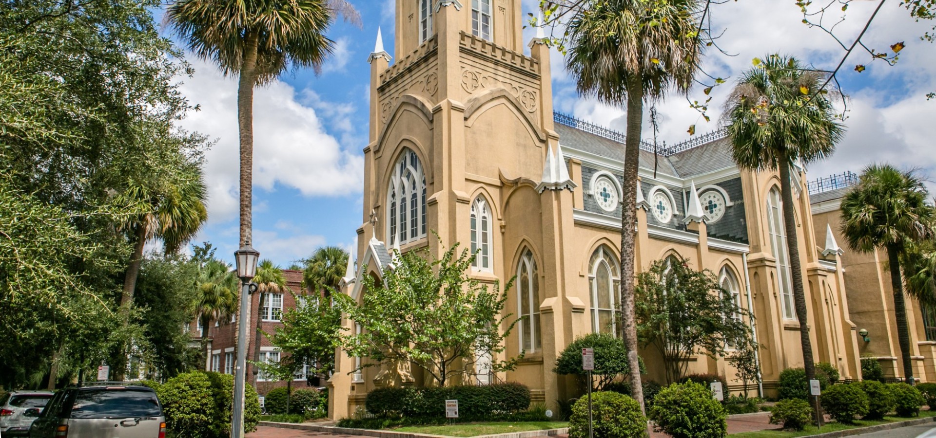 Visit the Only Gothic Synagogue in North America | Visit Savannah