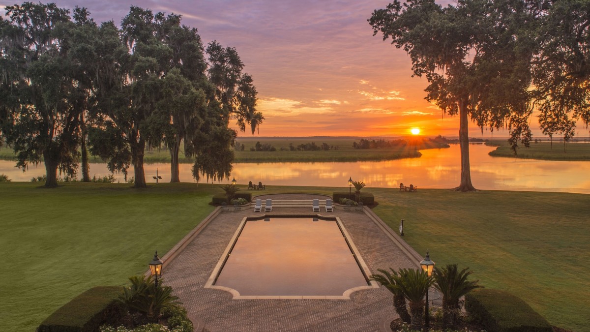 The Ford Field & River Club | VisitSavannah.com