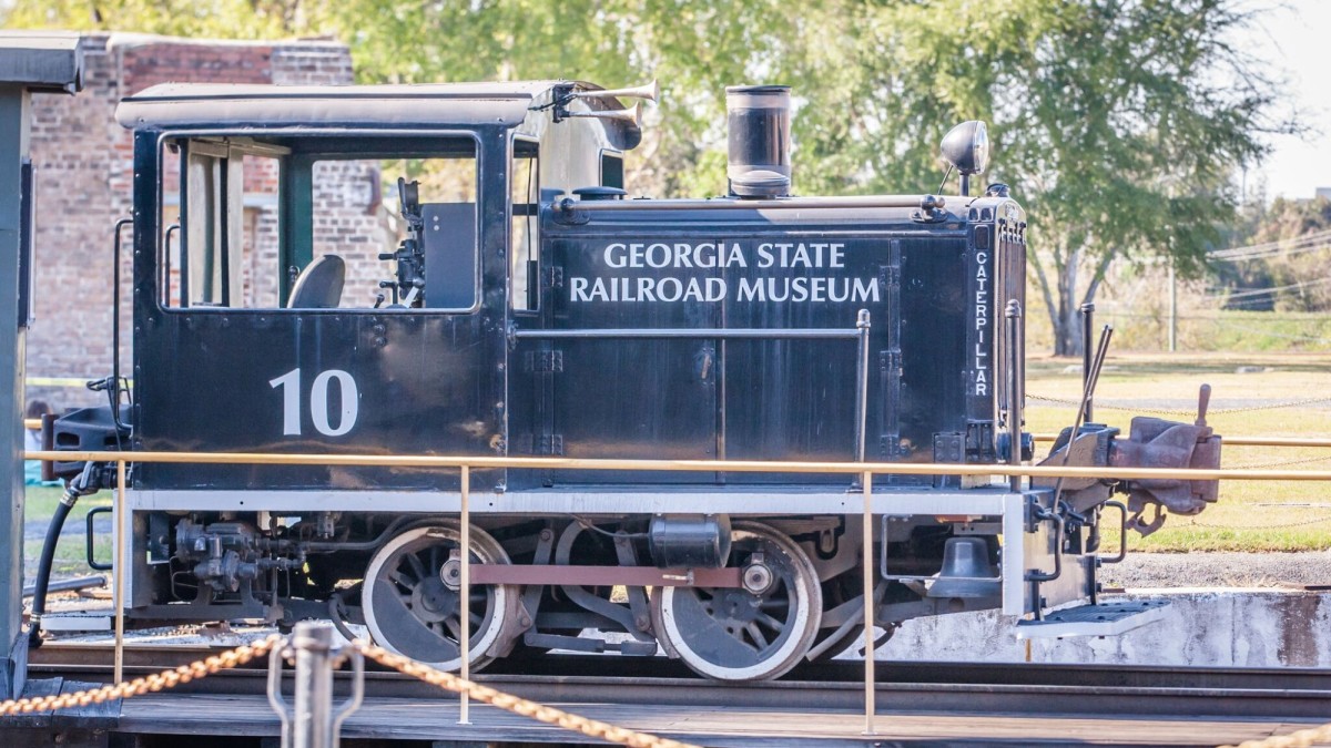 Re-enact Hollywood Scenes at These Savannah Film Locations | Visit Savannah