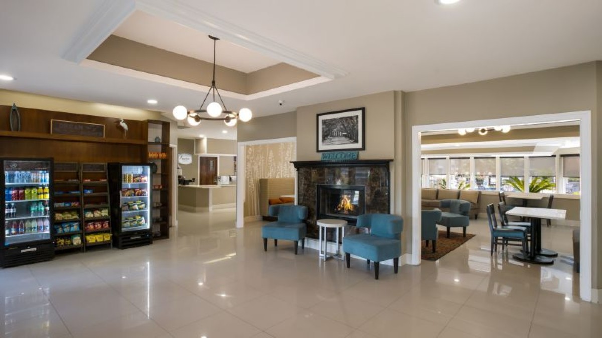 Sleep Inn Mainstay Suites Savannah Midtown | Visit Savannah