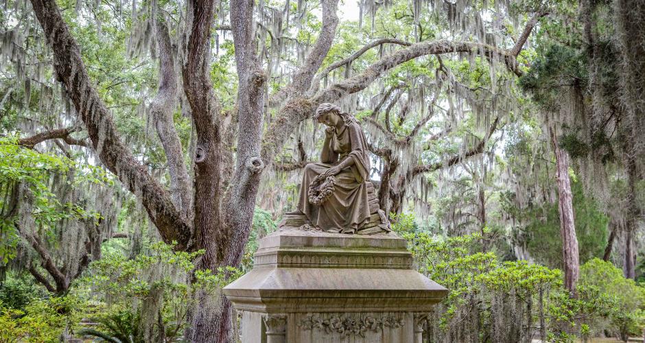 How to Experience Bonaventure Cemetery | Visit Savannah