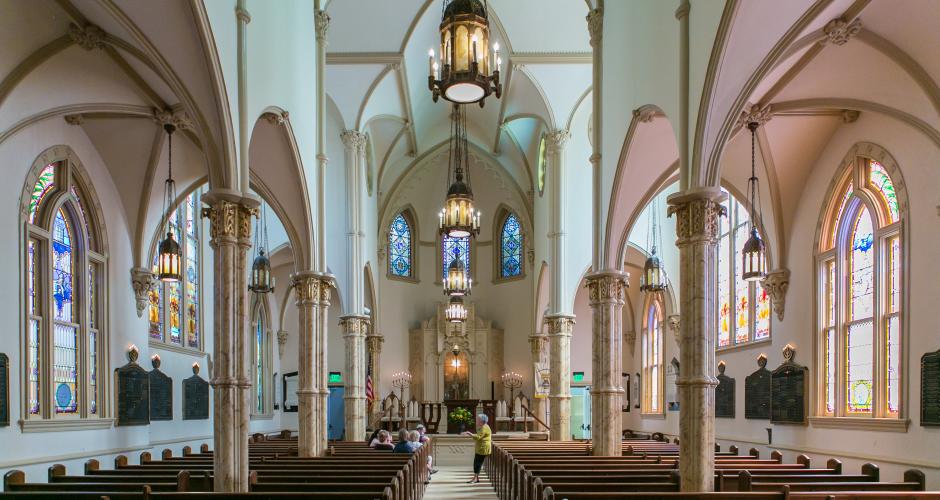 Visit the Only Gothic Synagogue in North America | Visit Savannah