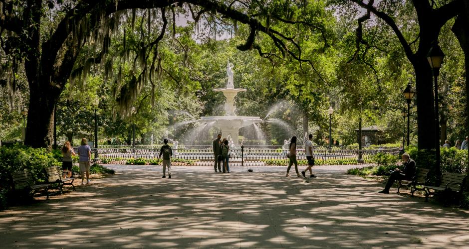 5 Fun Facts About the Forsyth Park Fountain | Visit Savannah