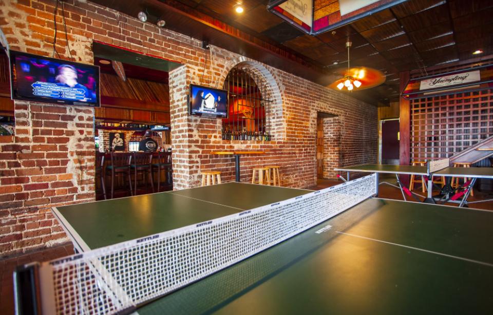 Dub's Pub | Visit Savannah