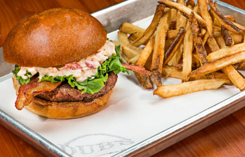 Dub's Pub | Visit Savannah