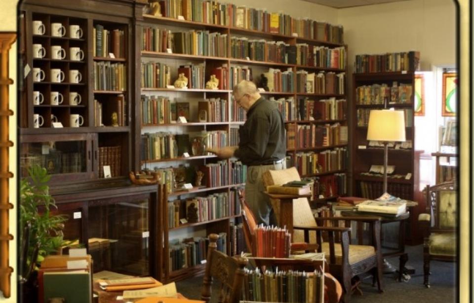 Books on Bay | Visit Savannah