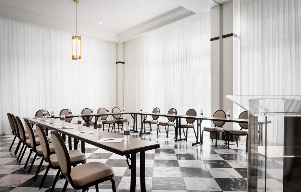 Perry Lane Hotel | Visit Savannah